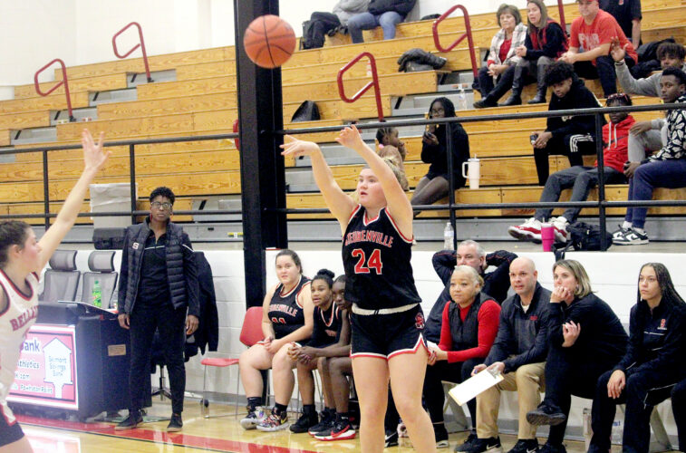 Big Red starts with a win over the Big Reds | News, Sports, Jobs - The ...